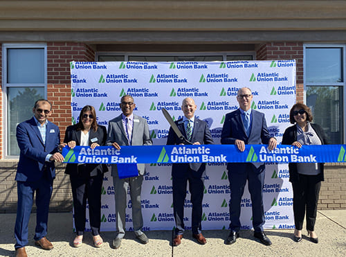 Welcoming the new & improved Chantilly Branch! | Atlantic Union Bank