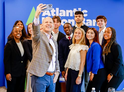 2025 Atlantic Union Bank Enterprise Internship Program | Atlantic Union ...